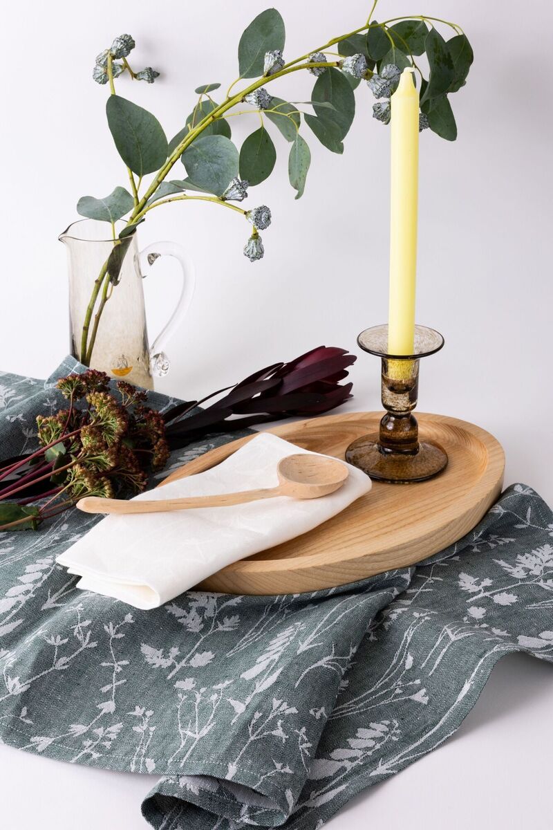 Home: How to choose the wedding gift couples will want