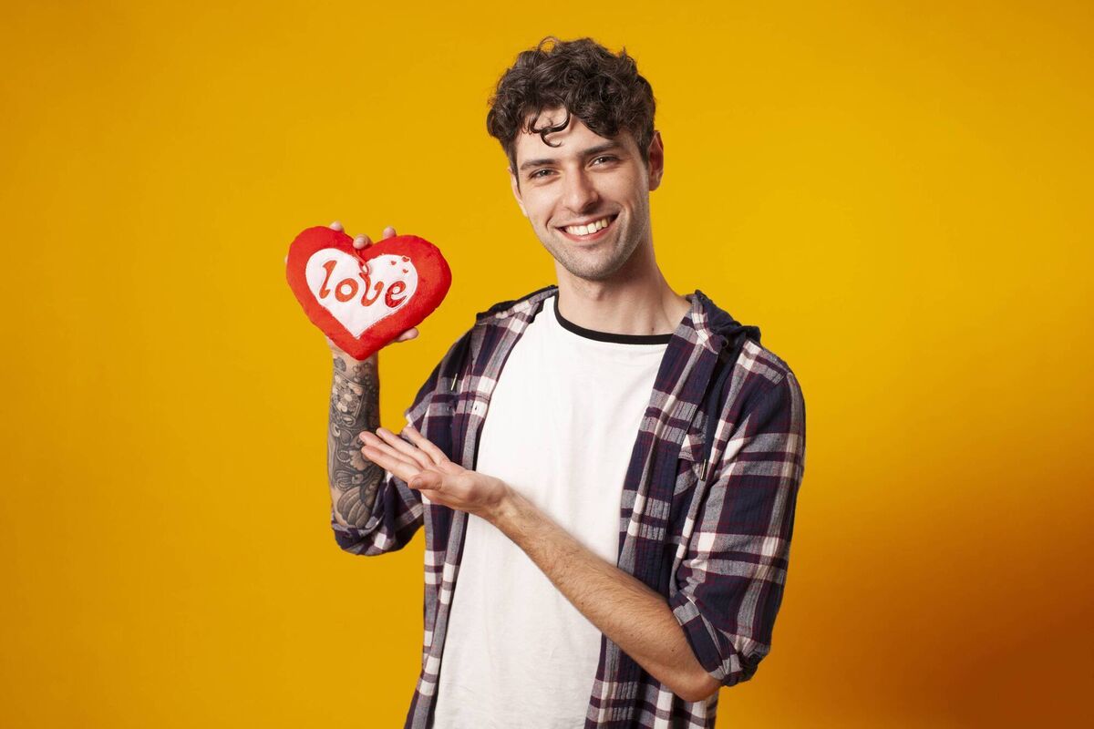 First Dates recap: Cork's Aoife 'blown away' by raver from Tipp