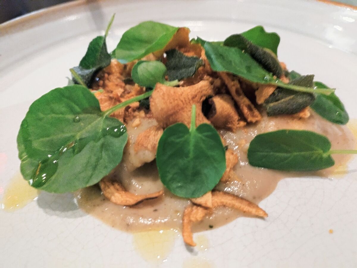 Restaurant review: The booked-solid Mae Restaurant in Ballsbridge was ...