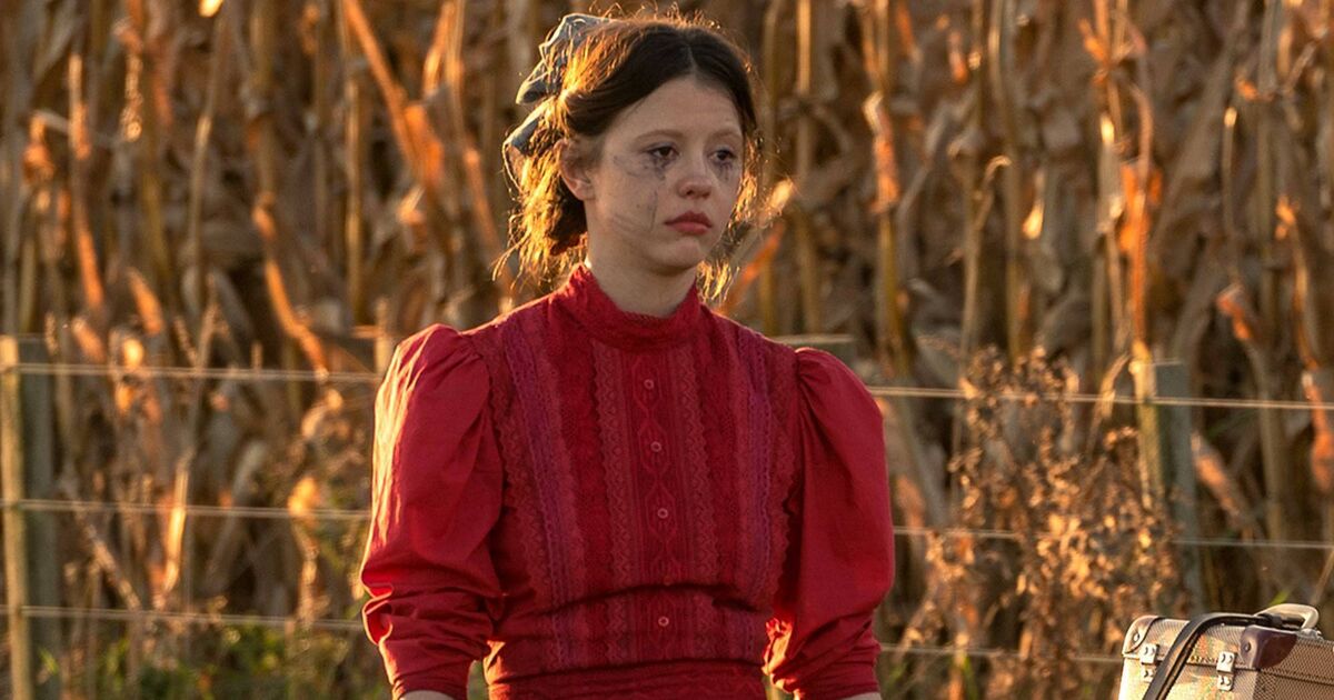 Film review: Pearl is a disturbing psychological horror that works well ...