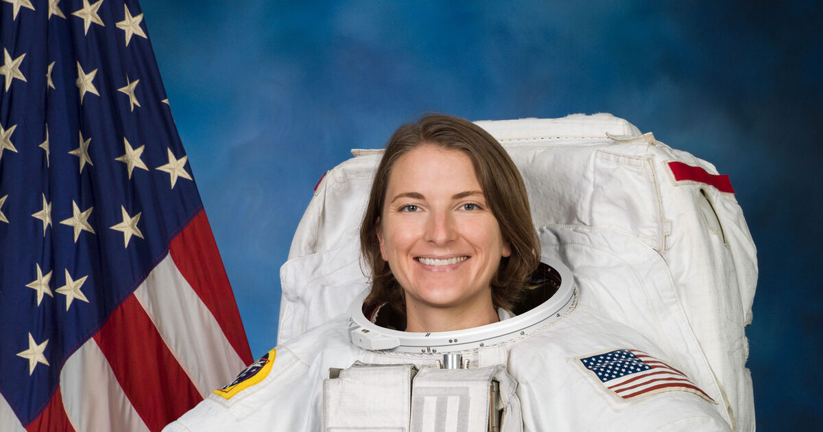 Moon missions will help to pave the way for humans on Mars, astronaut says