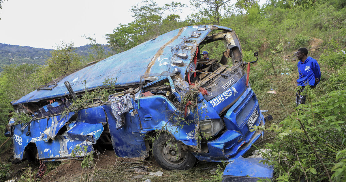 10 people returning from funeral killed in Kenya bus crash
