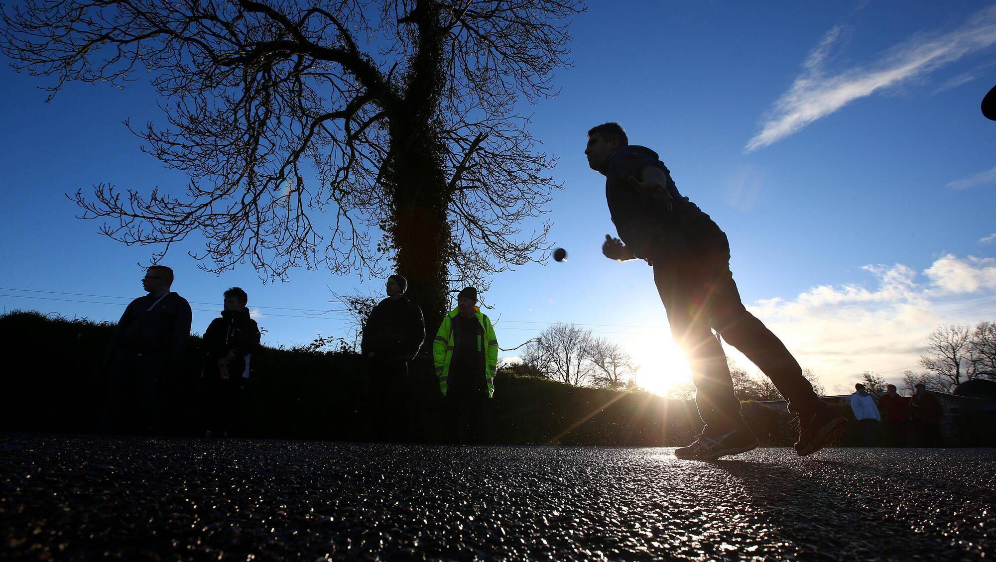 Gary Daly and John O'Rourke advance to Munster quarter-finals