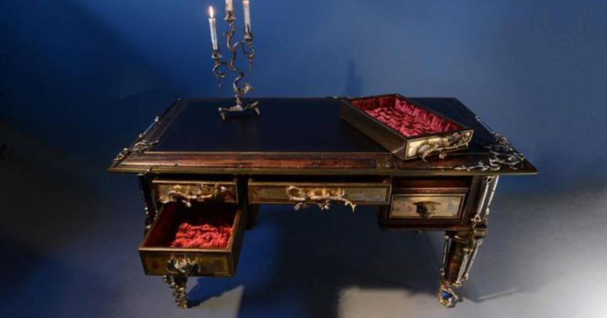 Buy Dracula writer Bram Stoker's desk - yours for a blood-curdling €575k