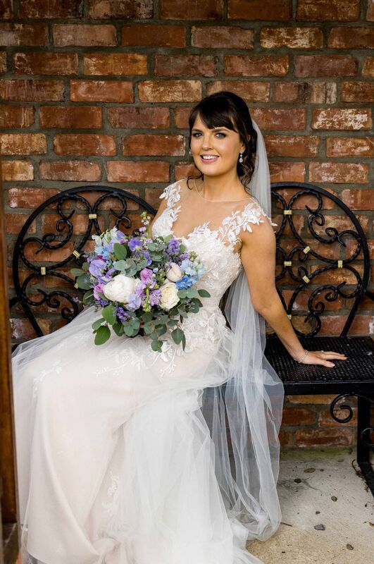 Wedding of the Week: Elvis classic hits all the right notes for Tracey ...