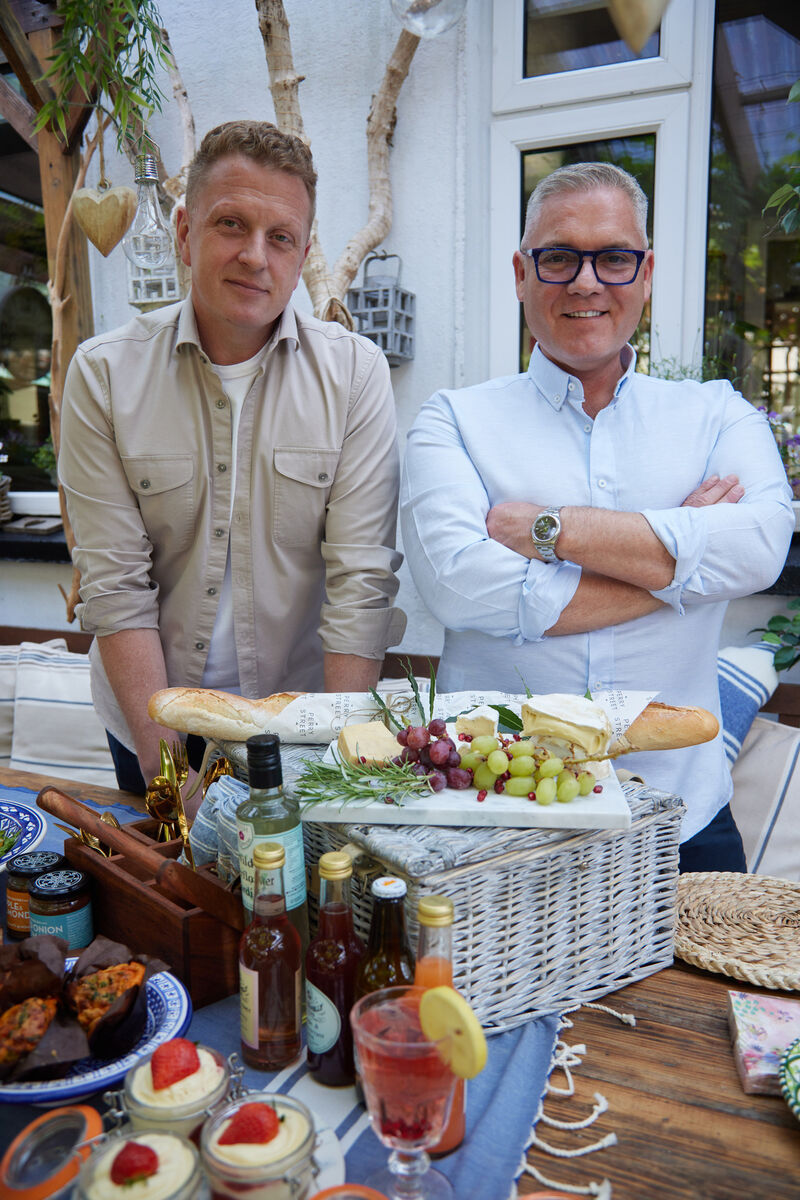 How to throw a perfect picnic plus three easy recipes from Perry Street ...