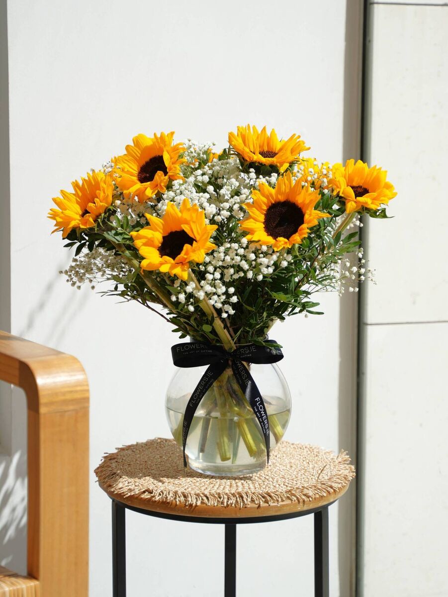 Life Hack: Eight common mistakes we make with flowers and how to make ...