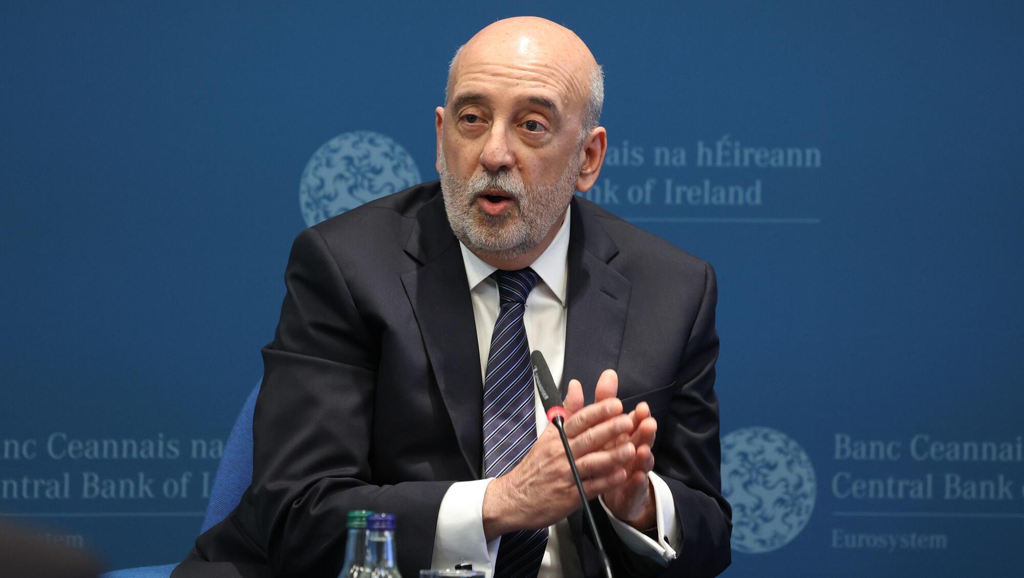 Government revenue 'highly exposed' to profitability of small number of ...