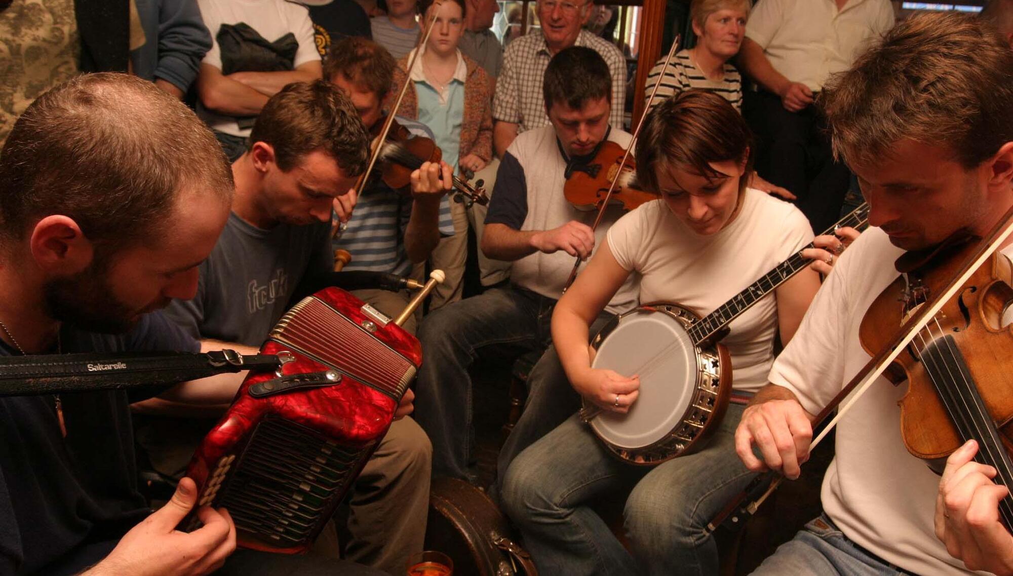 Radio Highlights: Festival season - including Scoil Samhraidh Willie ...