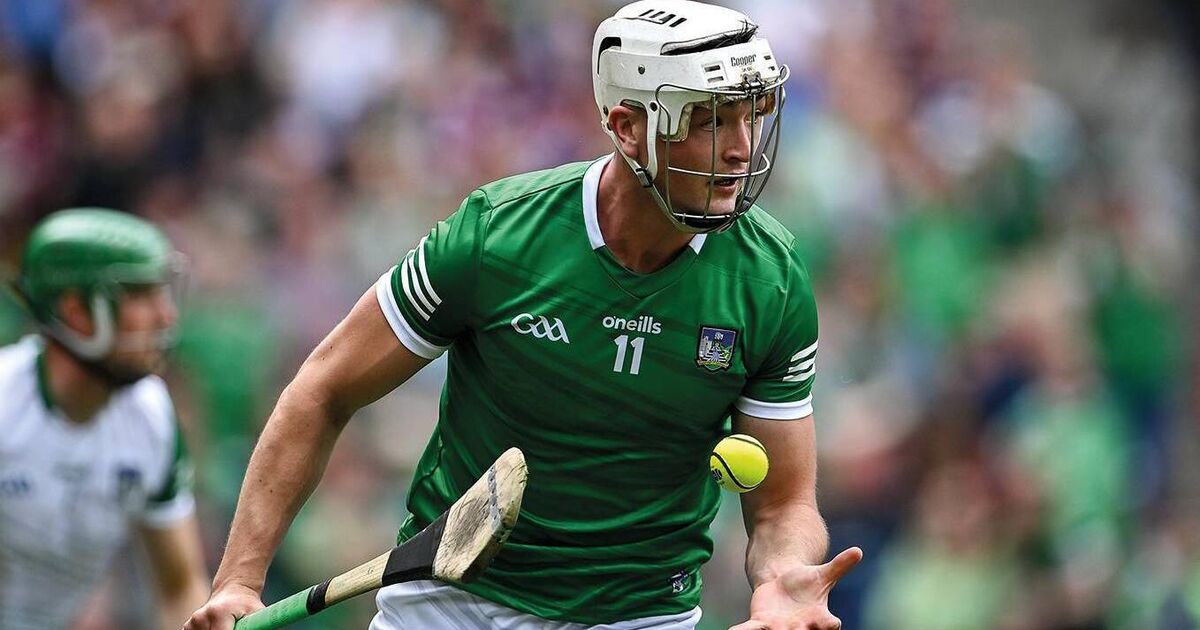 Team news: Hayes starts at centre-back for Limerick