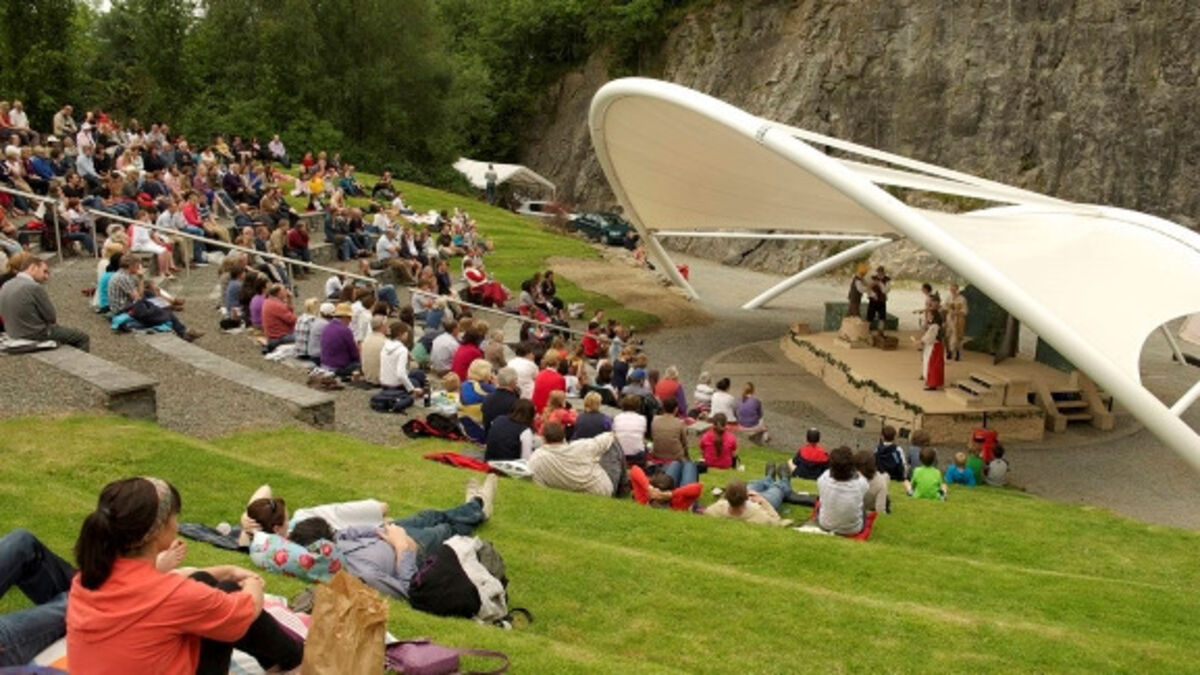 Spectacular reclaimed quarry amphitheatre is ready to rock