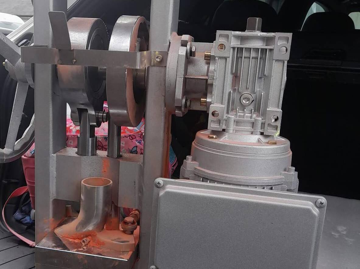 Five arrested as drugs worth €2.1m and a pair of pill-making machines ...