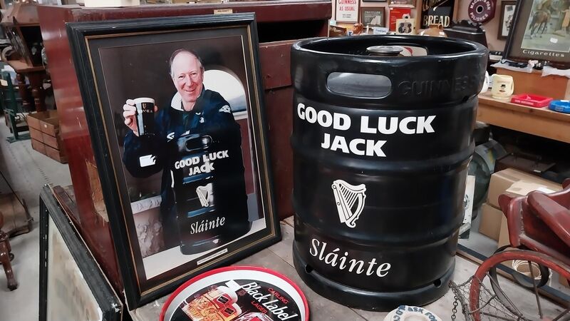 Rare Persse's Galway Whisky mirror among pub memorabilia