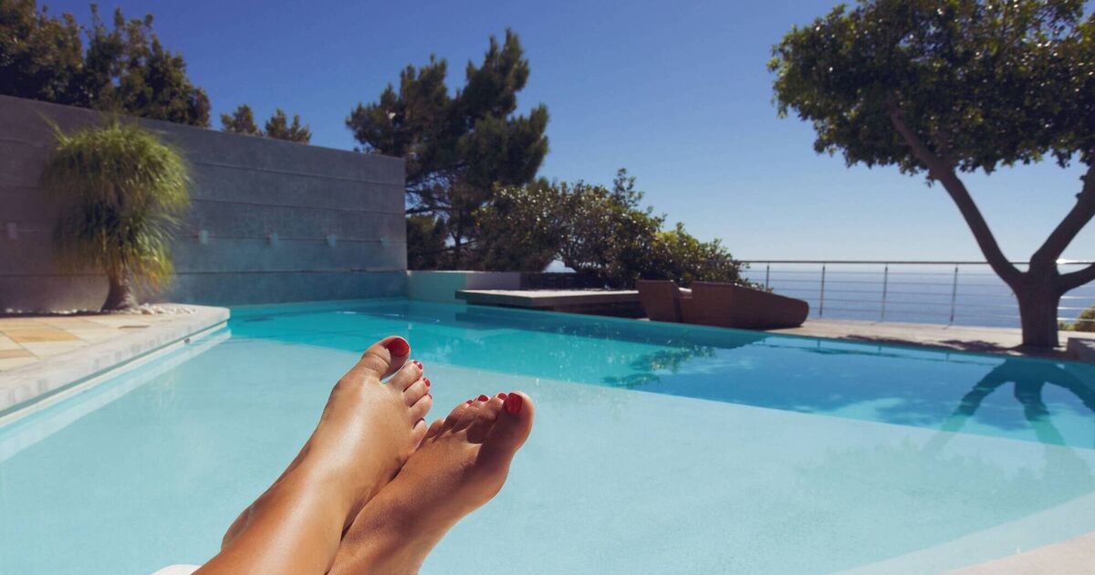 Is it ever safe to sunbathe? Here's what you need to know about the ...