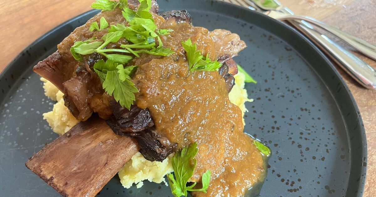 Cola-Braised Short Ribs