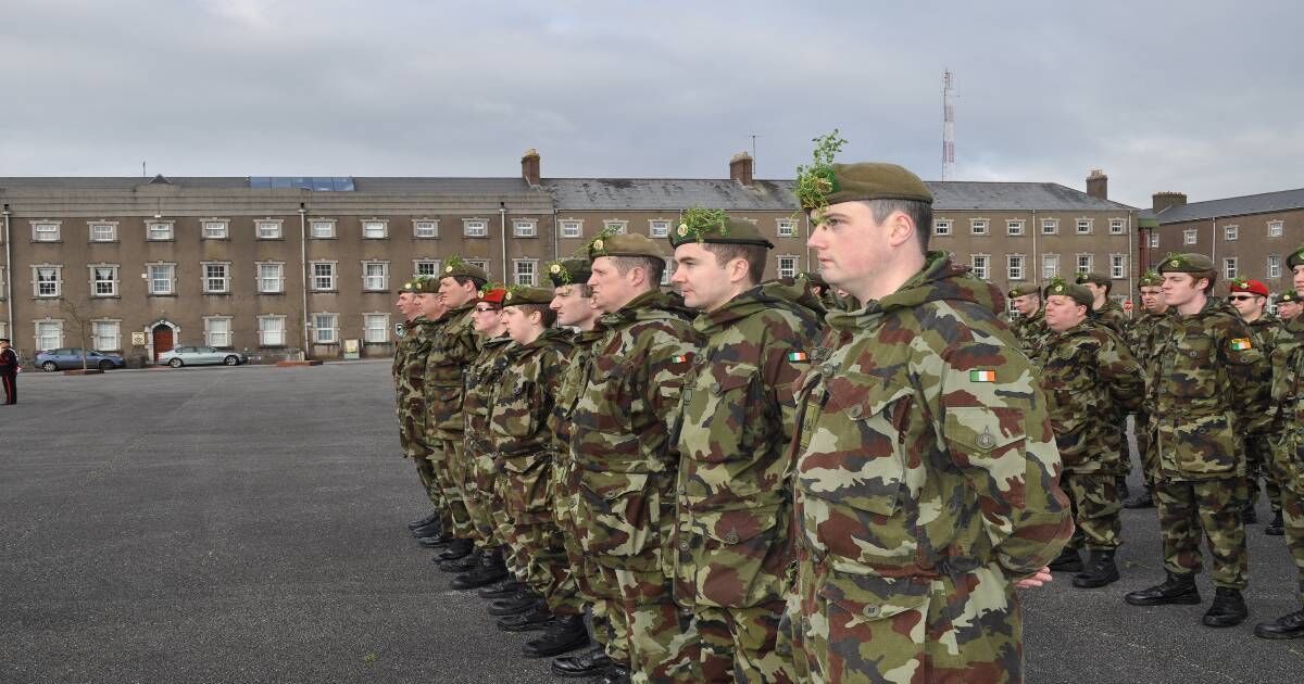 A tenth of frontline soldiers left their jobs in the last 12 months