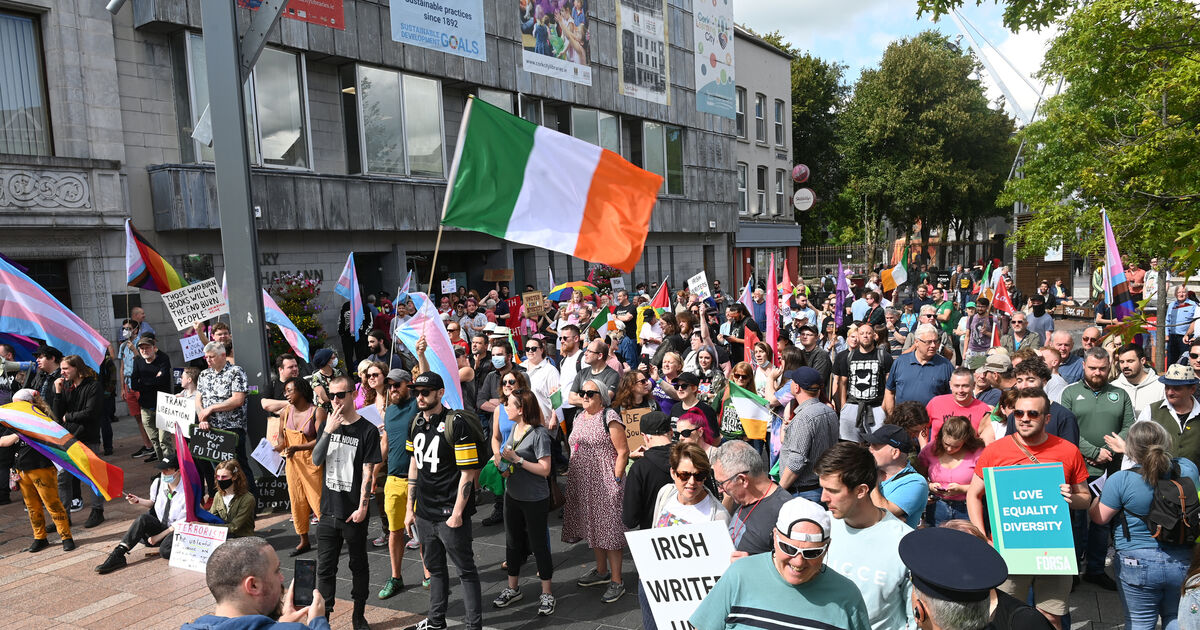 Watch: Solidarity protest in Cork
