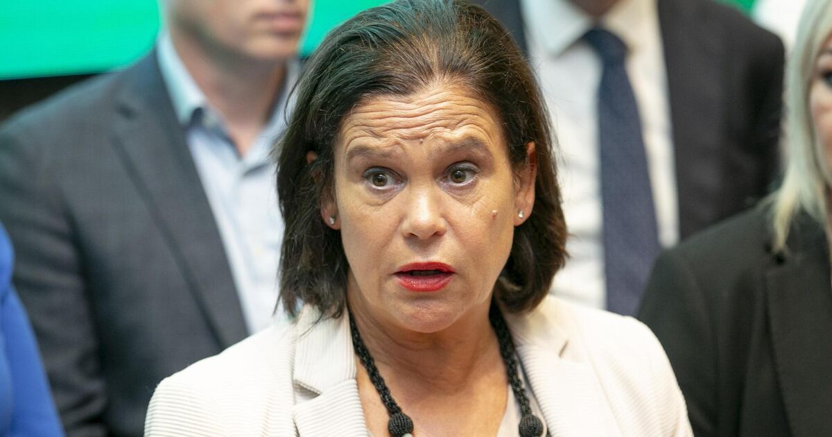 Leo's floral tribute to Mary Lou not a sign of coalition cosying