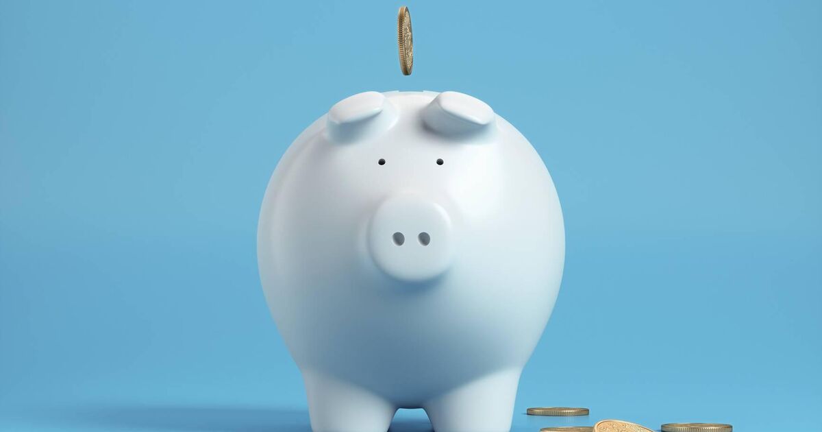 Beat budget blues: 40 ways to save money this winter — and ten ways to ...