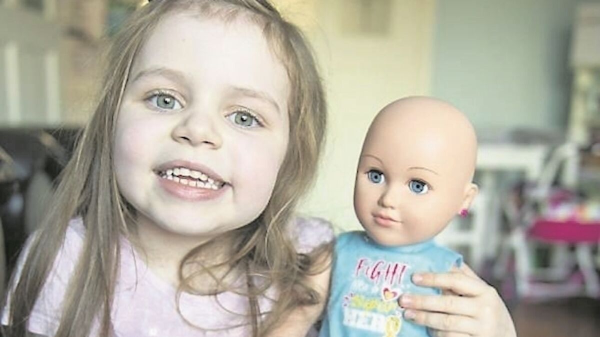 Ella Hewitt's Instagram, Twitter & Facebook on IDCrawl