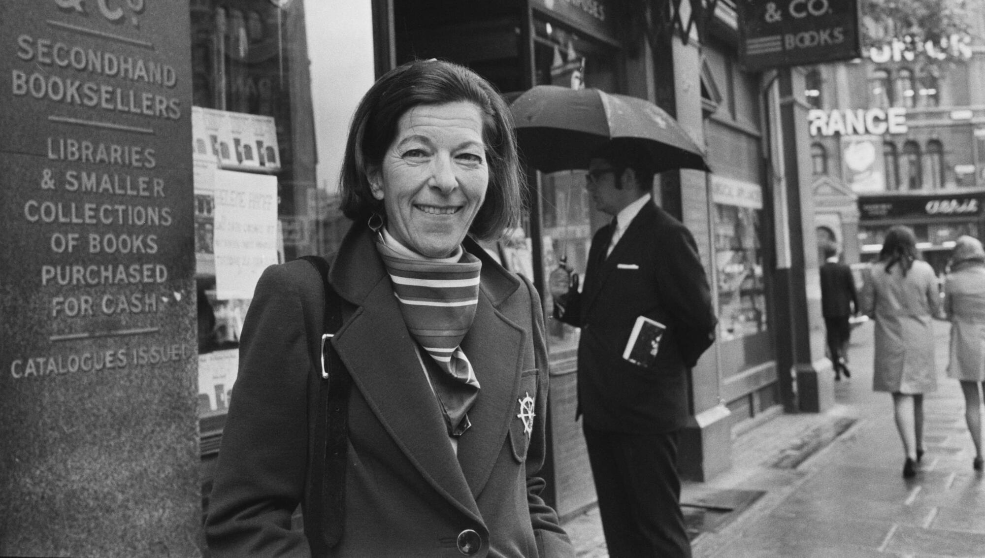 Book Interview: Helene Hanff's cousin Jean introduces the reissued ...