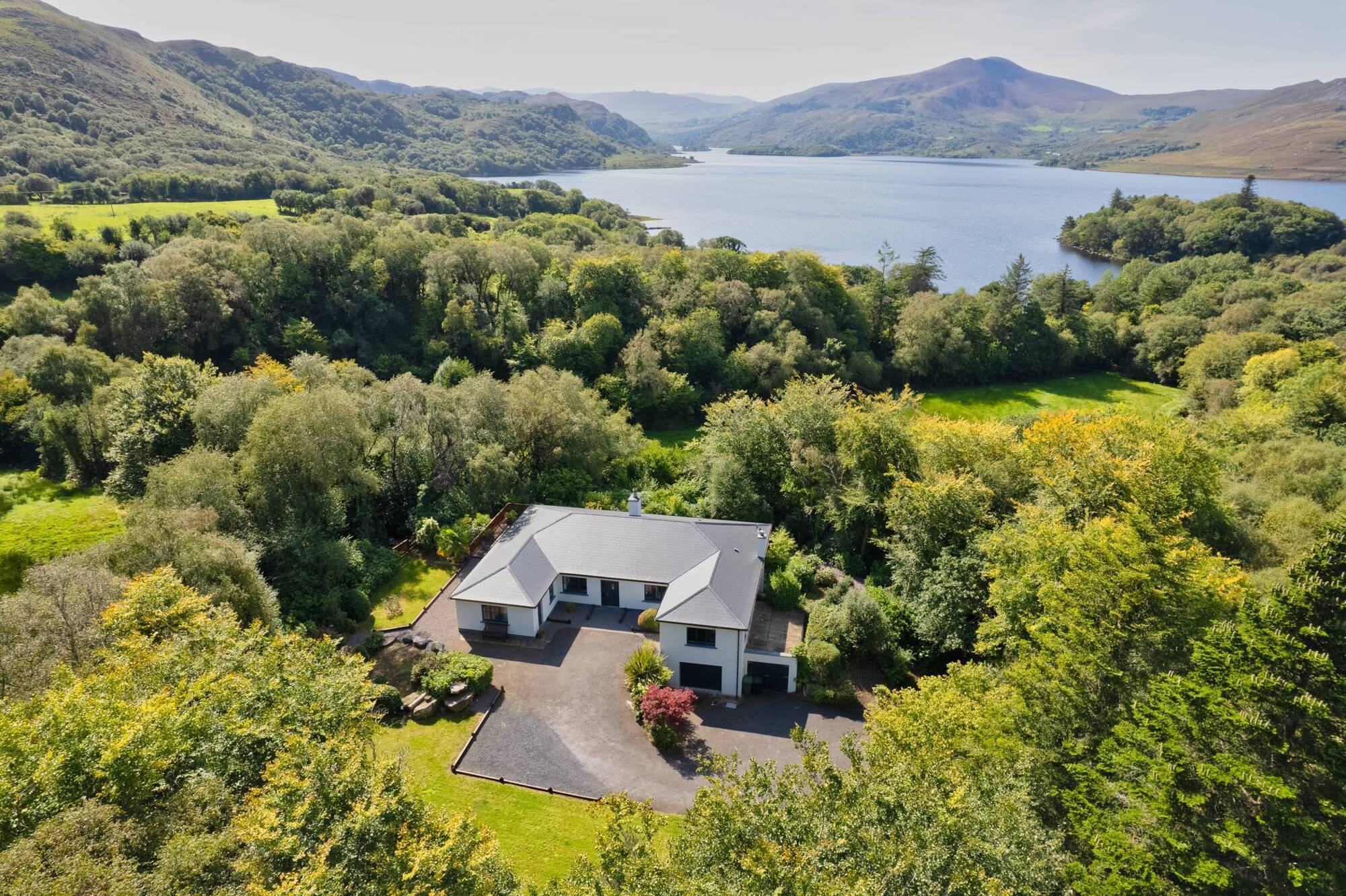 A taste of Kerry gold at €775,000 Ard na Coille, high above magical ...