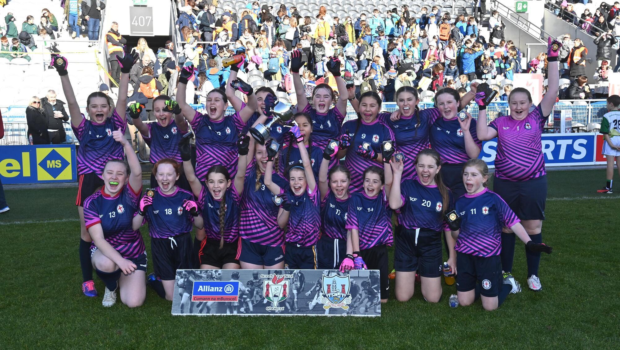 Sciath na Scol: Wins for Padre Pio, GS Teaghlaigh Naofa, Canovee and ...