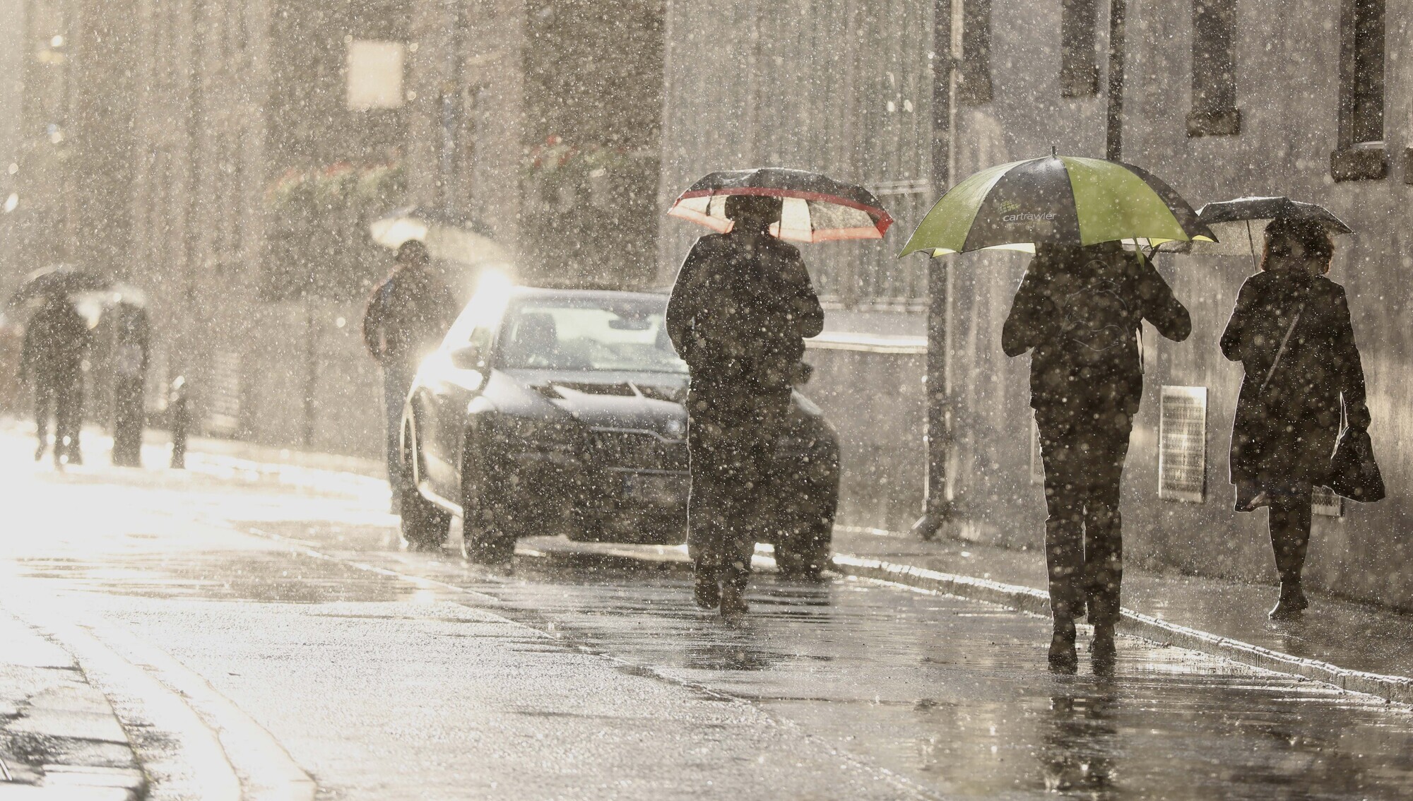 Status yellow rain warning issued for Cork and Kerry