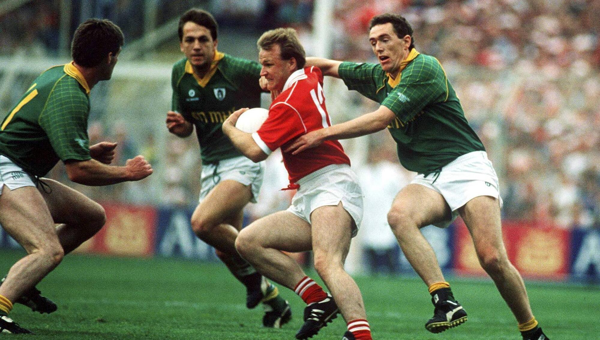 Plans under way for sculpture to honour Cork GAA legend Teddy McCarthy