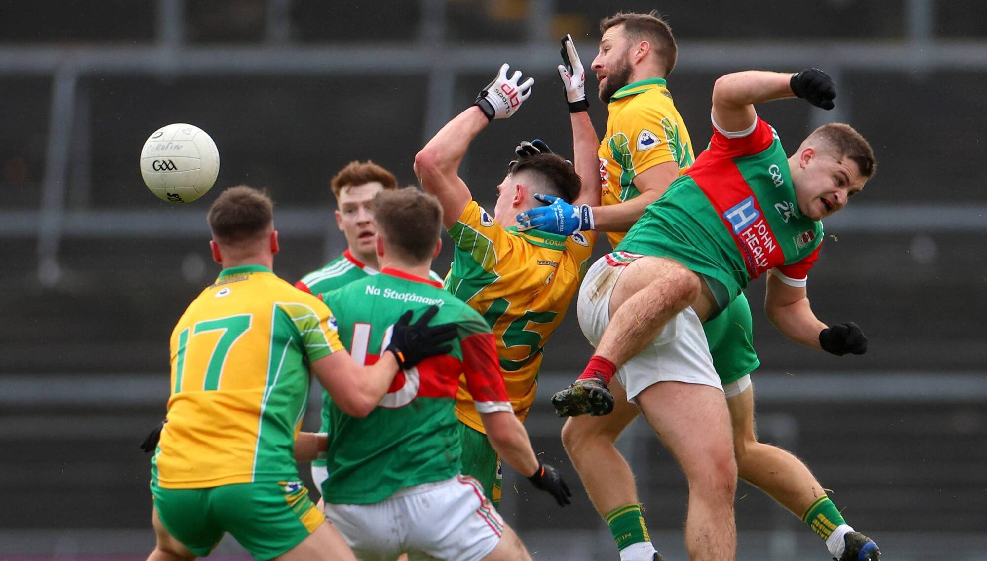 Young bull McCabe is master of Corofin's field