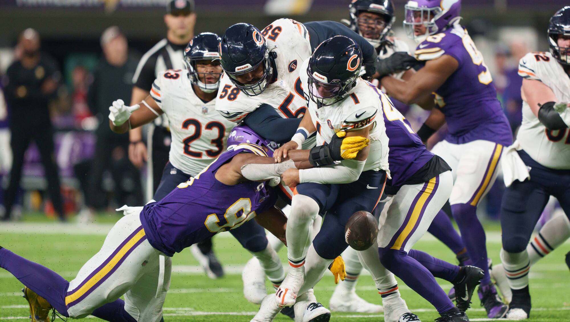 Chicago Bears end their losing run against Minnesota Vikings