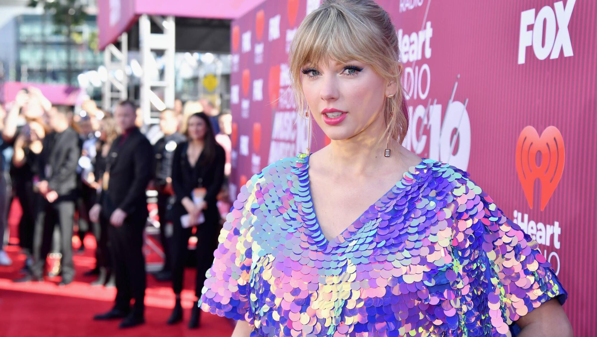 Jennifer Horgan: We must take swift action against sequin dresses and ...