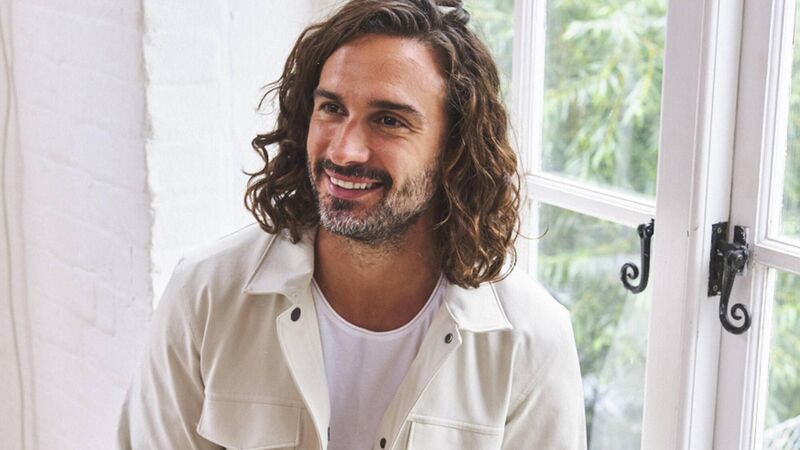 Lunch to Go: Joe Wicks springs into action with this saucy chicken recipe