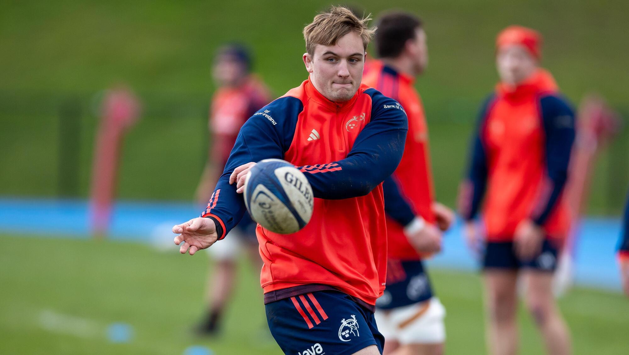Gavin Coombes finds comfort with Munster after suffering Ireland World ...