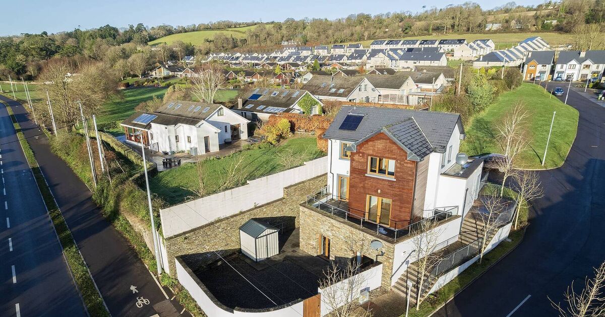 Lofty Glounthaune property ideal for first-time buyers or someone ...