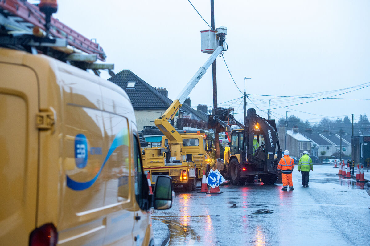 More than 170,000 without power as Storm Isha sweeps across Ireland