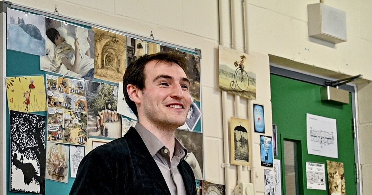 Watch: Award-winning Cork actor Éanna Hardwicke visits his former school