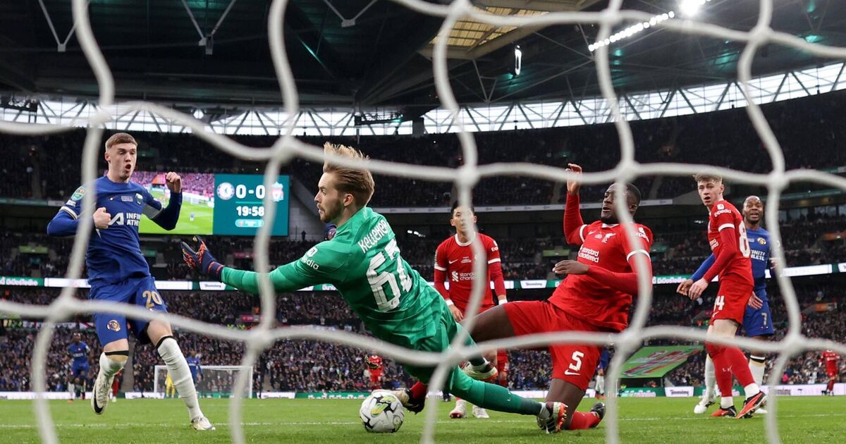 Van Dijk heads Klopp's kids to 'overwhelming' Carabao Cup glory