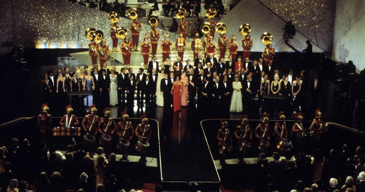 Behind the scenes at the Oscars with the first Corkman nominated (no ...