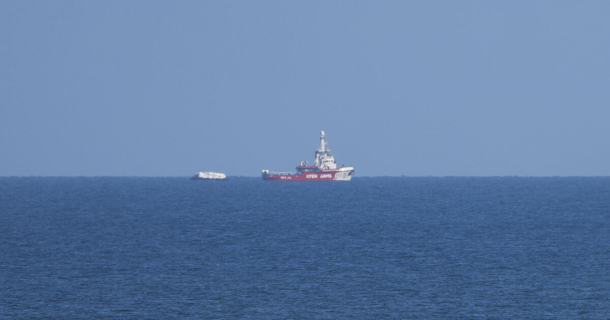 First ship to use new sea route approaches Gaza with vital aid