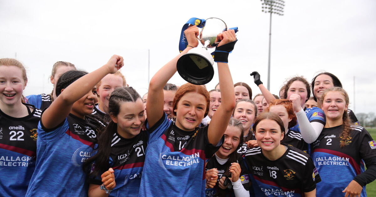 Loreto Cavan complete three in a row