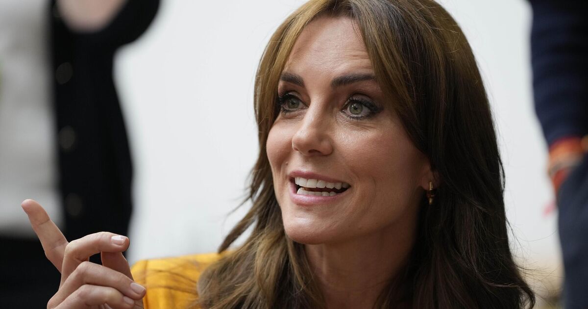 Kate Middleton fue fotografiada sonriendo junto al Príncipe William ...