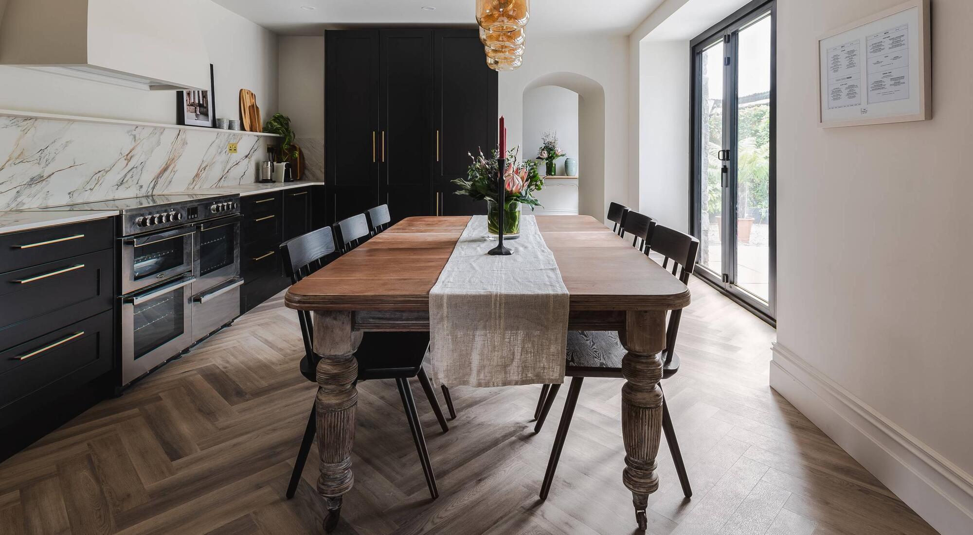 The Great House Revival: Inside Cork newlyweds’ ‘mind-blowing’ revamped ...