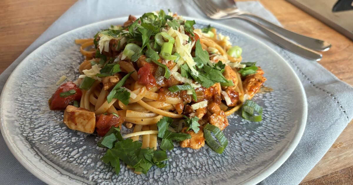 How to make Colm O'Gorman's heavenly pasta — linguine with chicken and ...