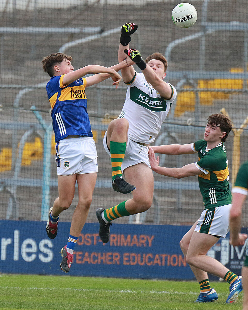 Strong second half sees Kerry overcome Tipperary in Munster MFC semi-final