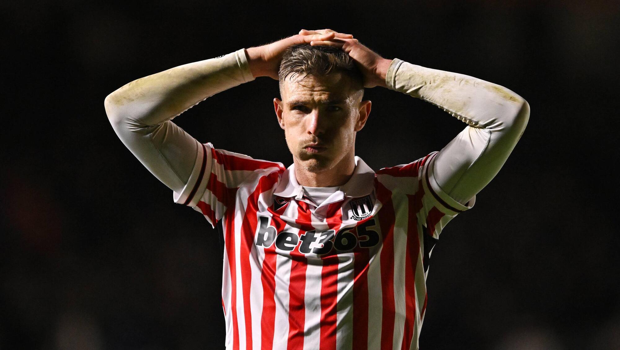 Stoke release Ciaran Clark, offer Enda Stevens contract extension