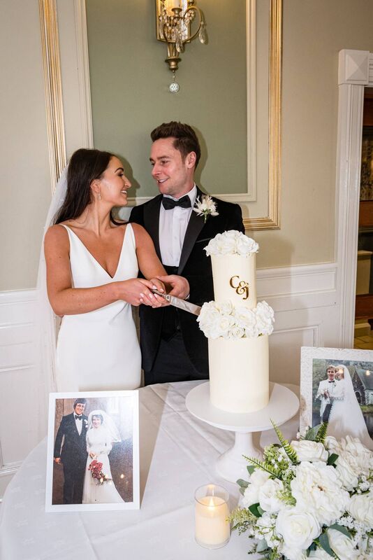 Wedding of the Week: Bandon couple share 'magic' big day with fur baby ...