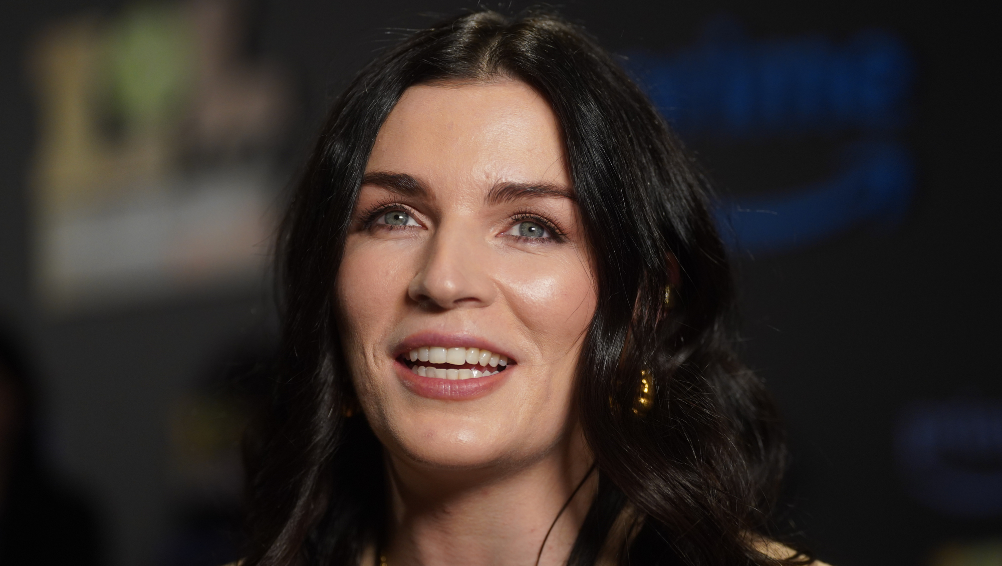 Irish comedian Aisling Bea enlists famous friends to reveal first pregnancy