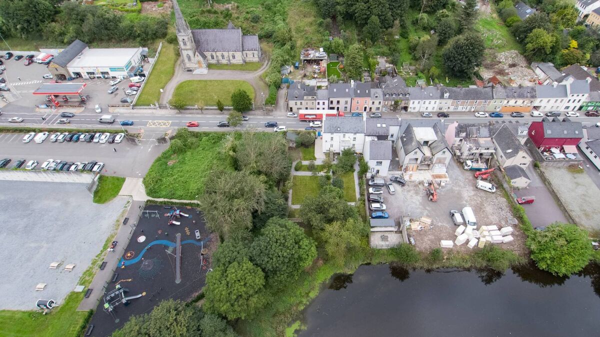 Village's Main Street family home keeps its €370,000 private space to ...