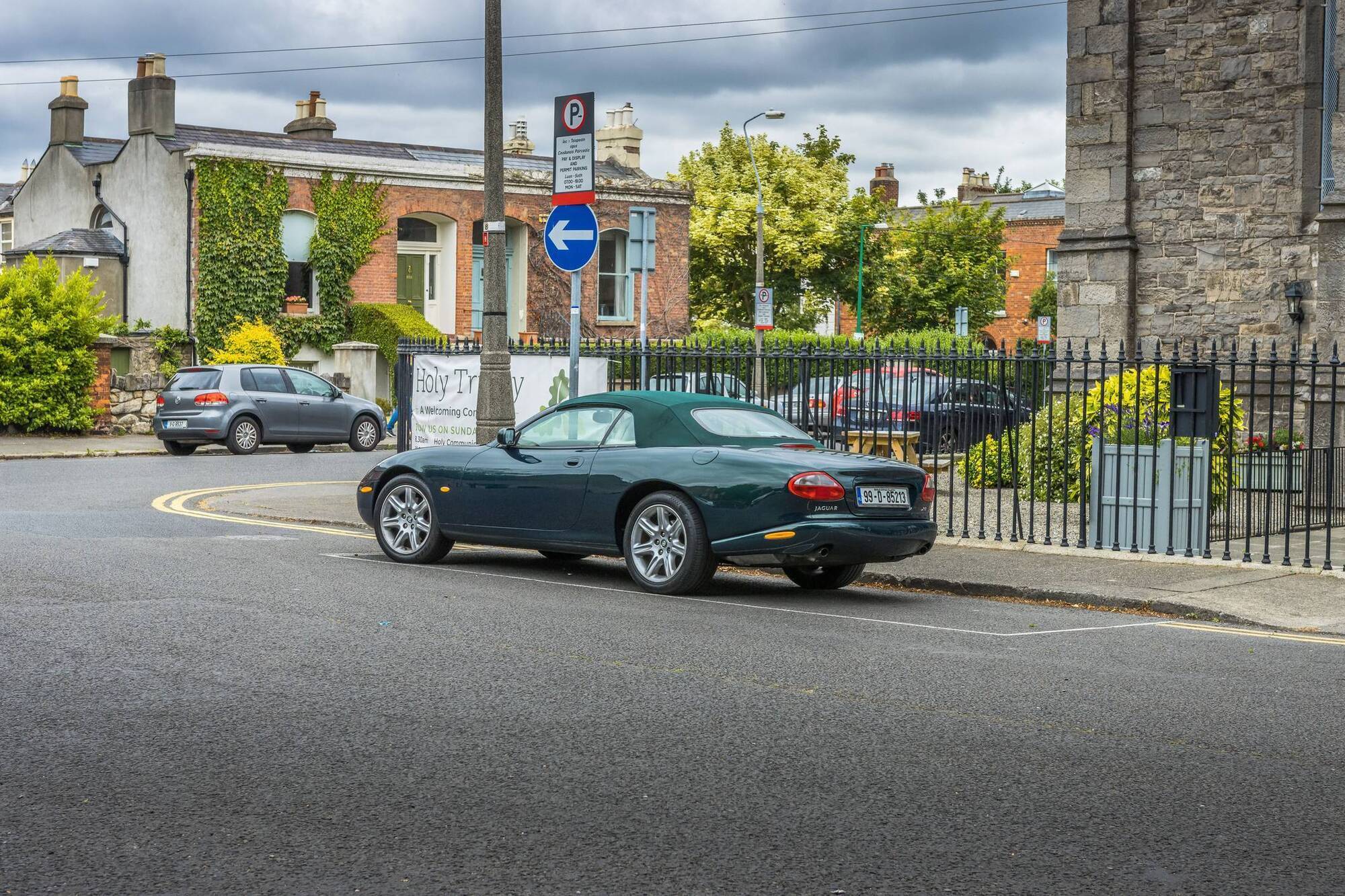 Home Q&A: Do I have the right to park in front of my house?